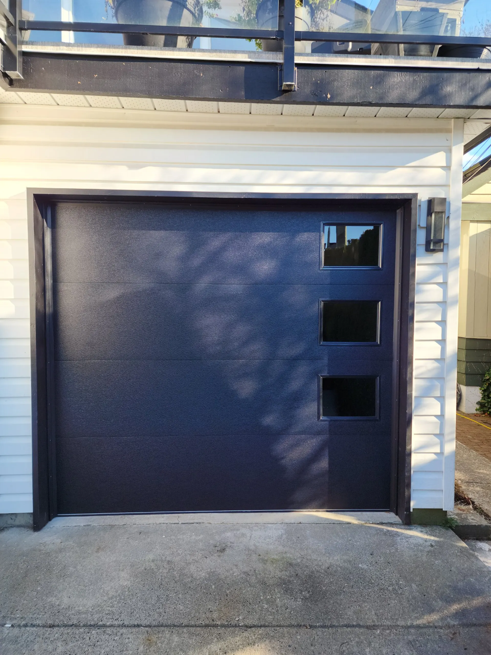 Hormann, Therma Tech, White Rock, Portfolio 92 • Lionsgate Garage Doors