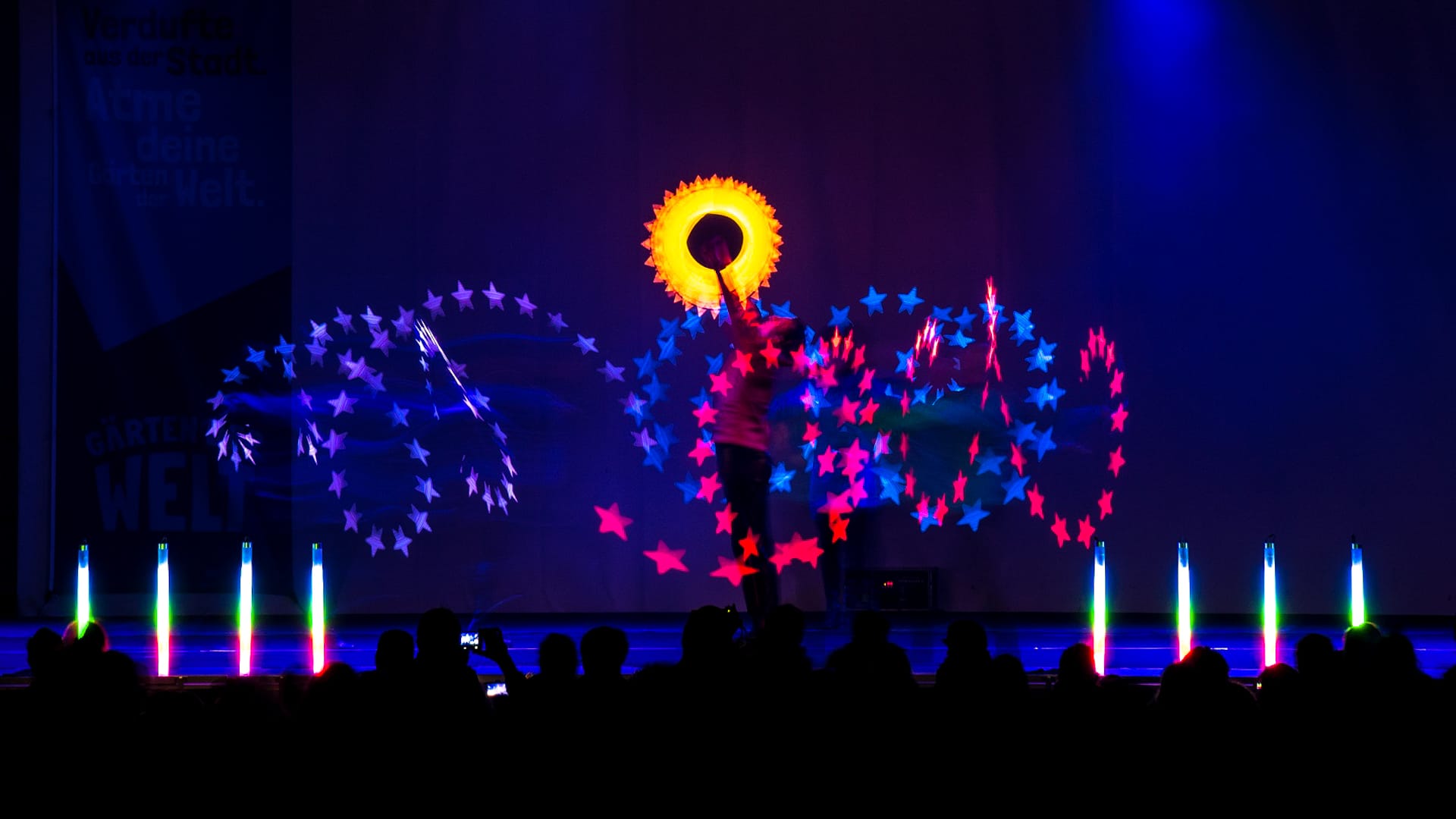 LOOOOP | LED Lichtshow - Spacemania