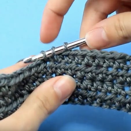 How to half treble crochet | LoveCrafts