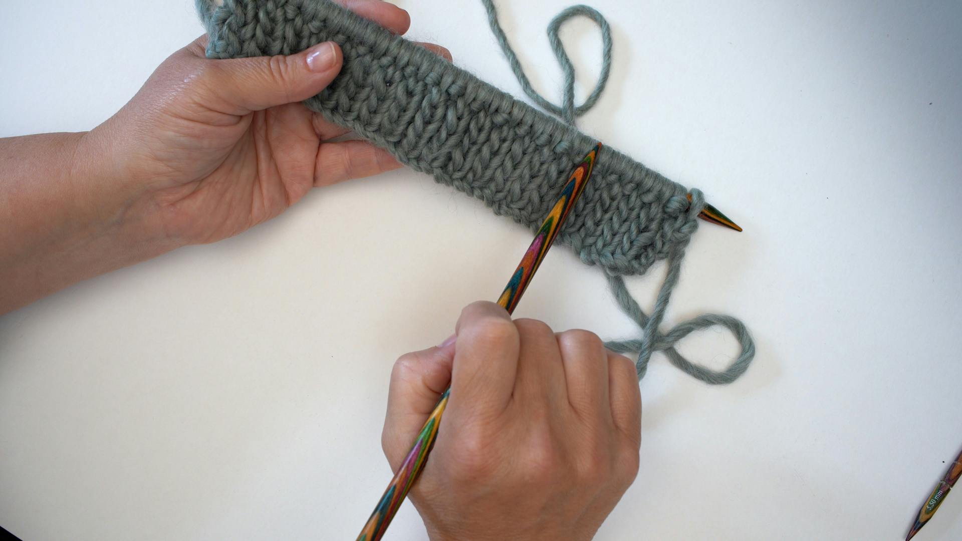 Honeycomb Stitch | How To + Video Tutorial | LoveCrafts