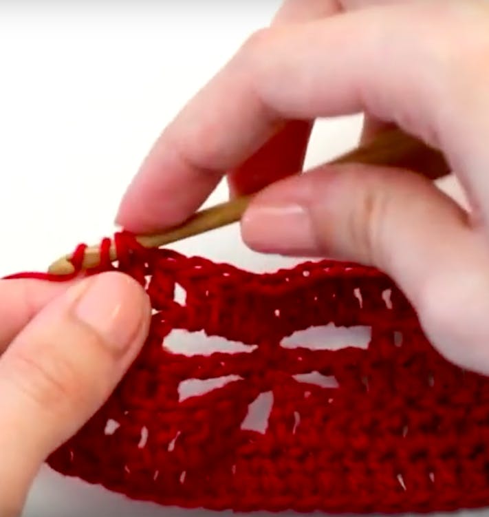 How to dragonfly stitch | LoveCrafts