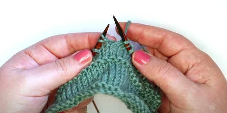 German Short Rows Knitting Tutorial | LoveCrafts