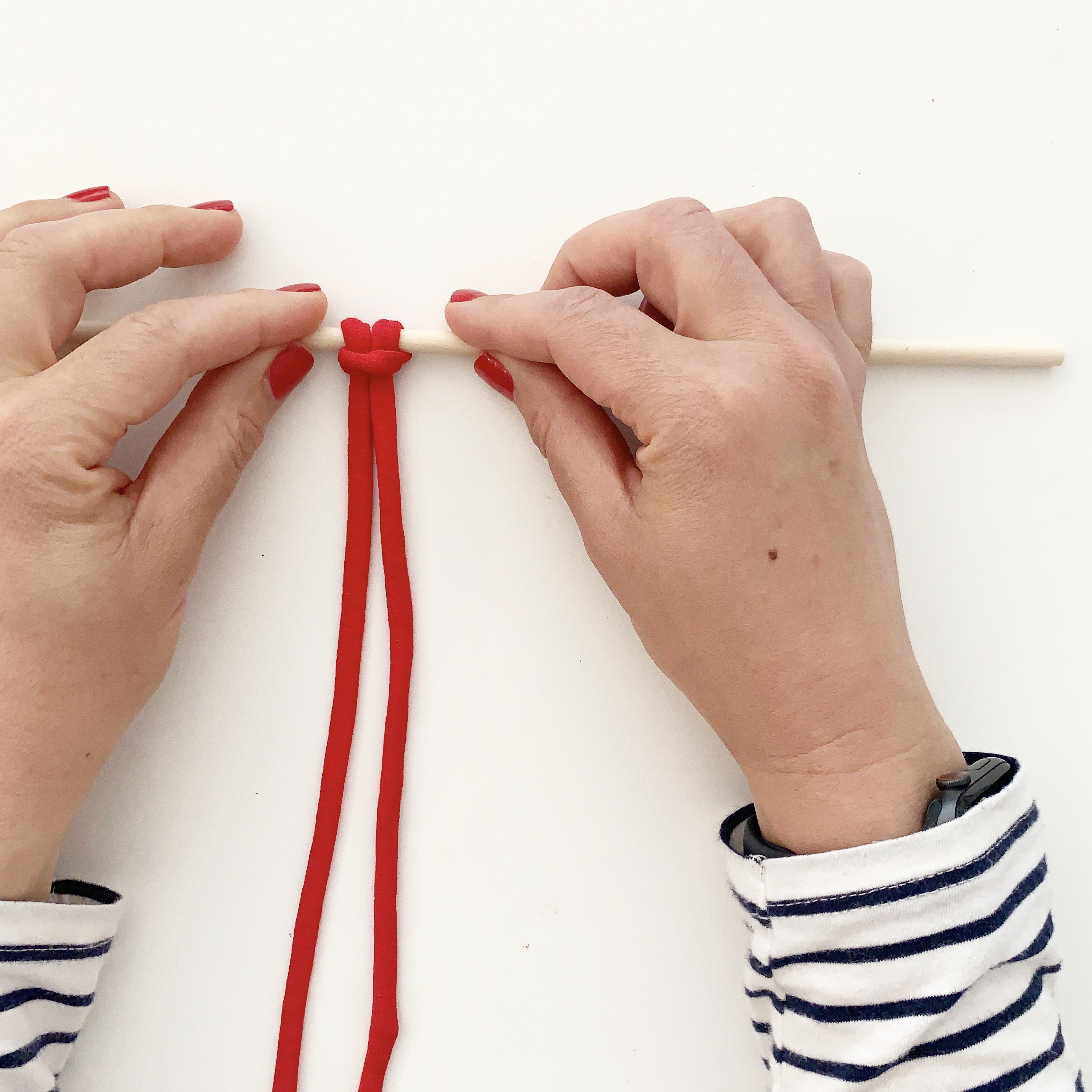 What is macramé? Your ultimate guide | LoveCrafts, LoveKnitting's New Home