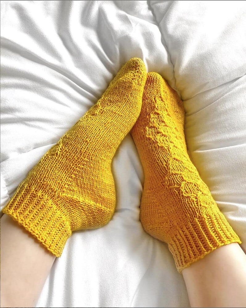 Honeycomb Stitch | How To + Video Tutorial | LoveCrafts