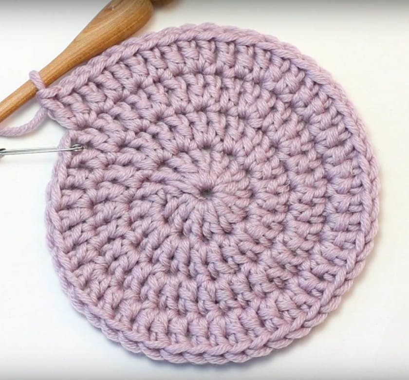 How to crochet in the spiral | LoveCrafts