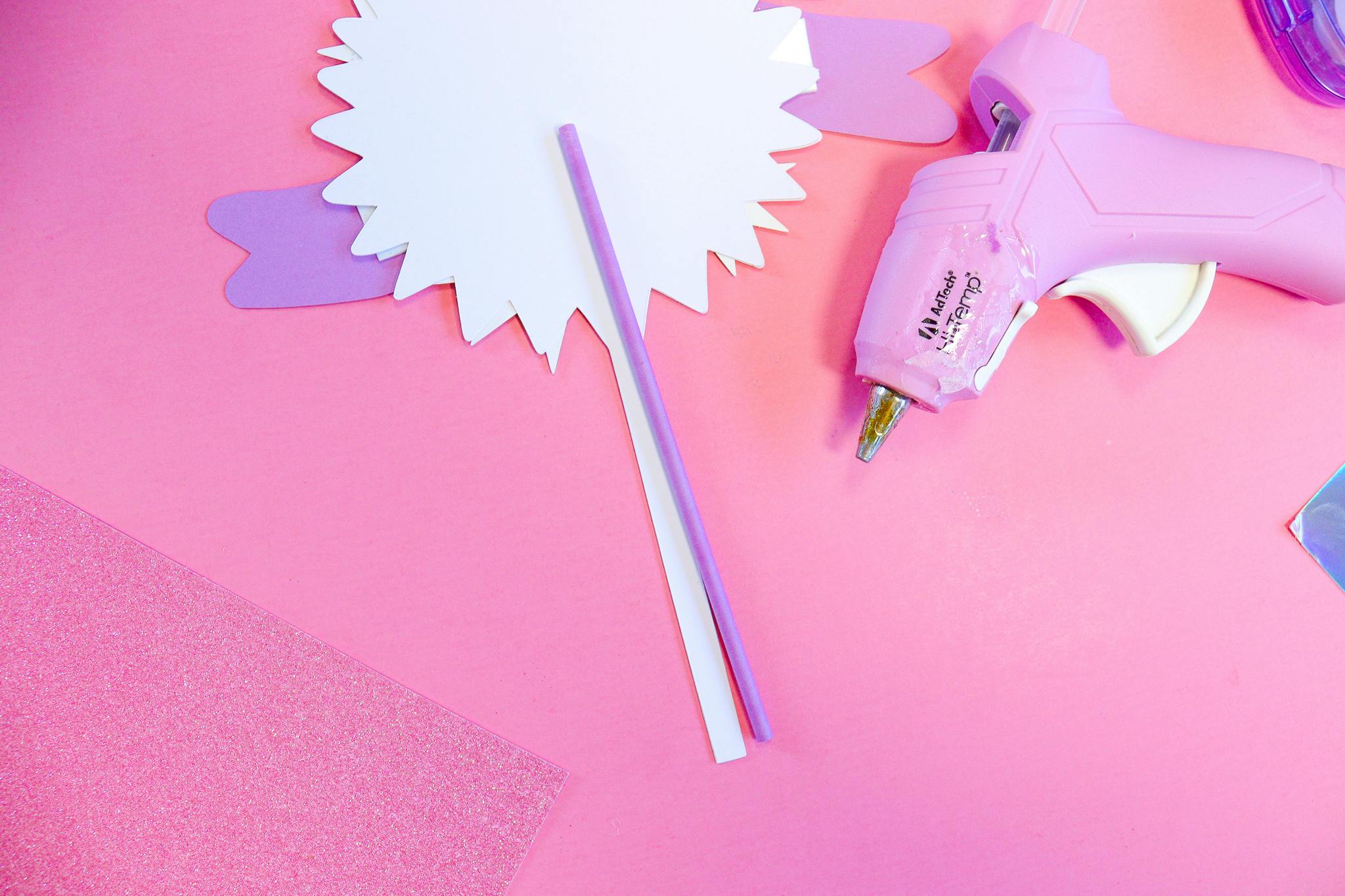 How to Make Cake Toppers with Cricut | LoveCrafts