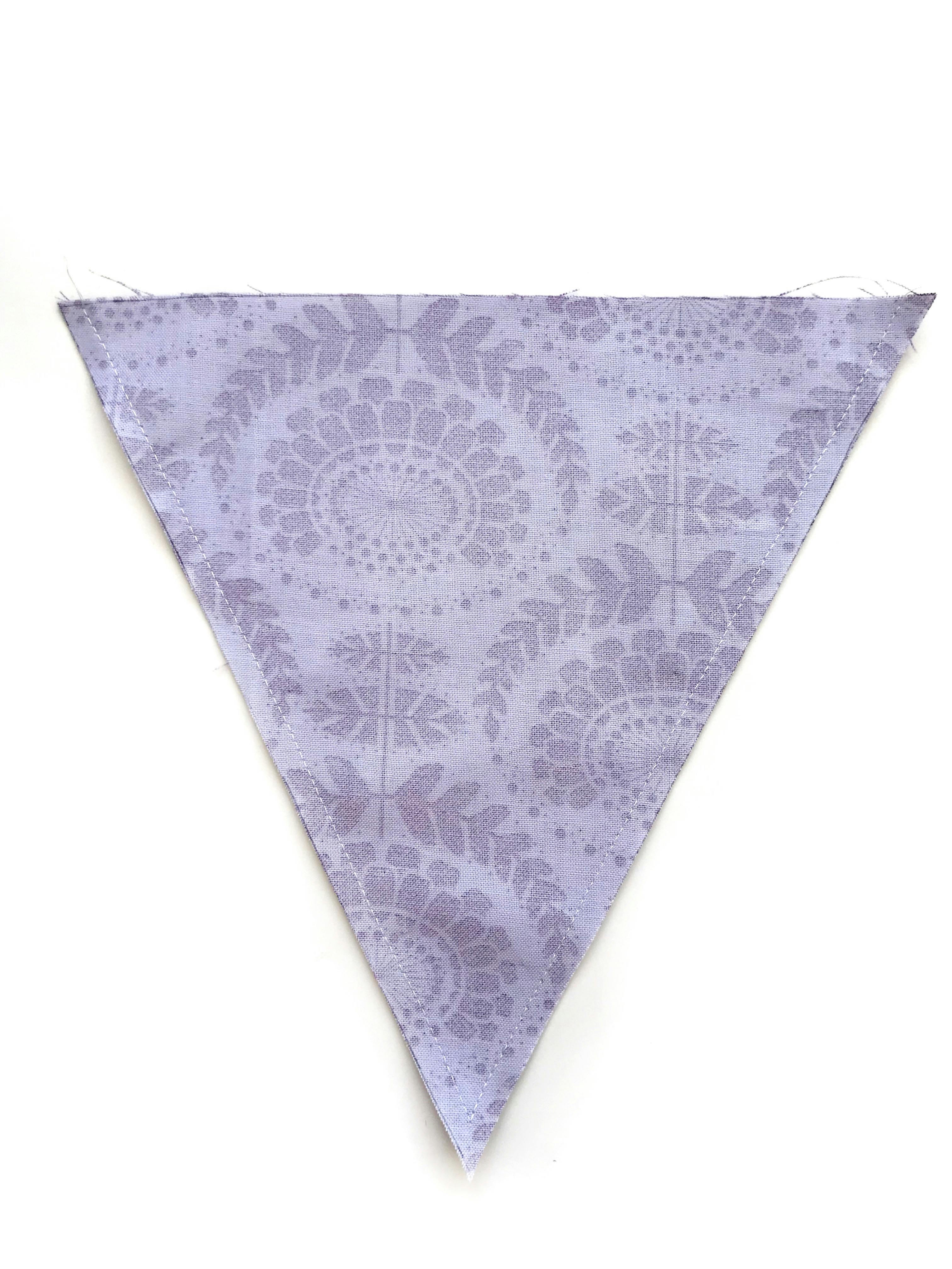 Free beautiful bunting sewing tutorial | LoveCrafts