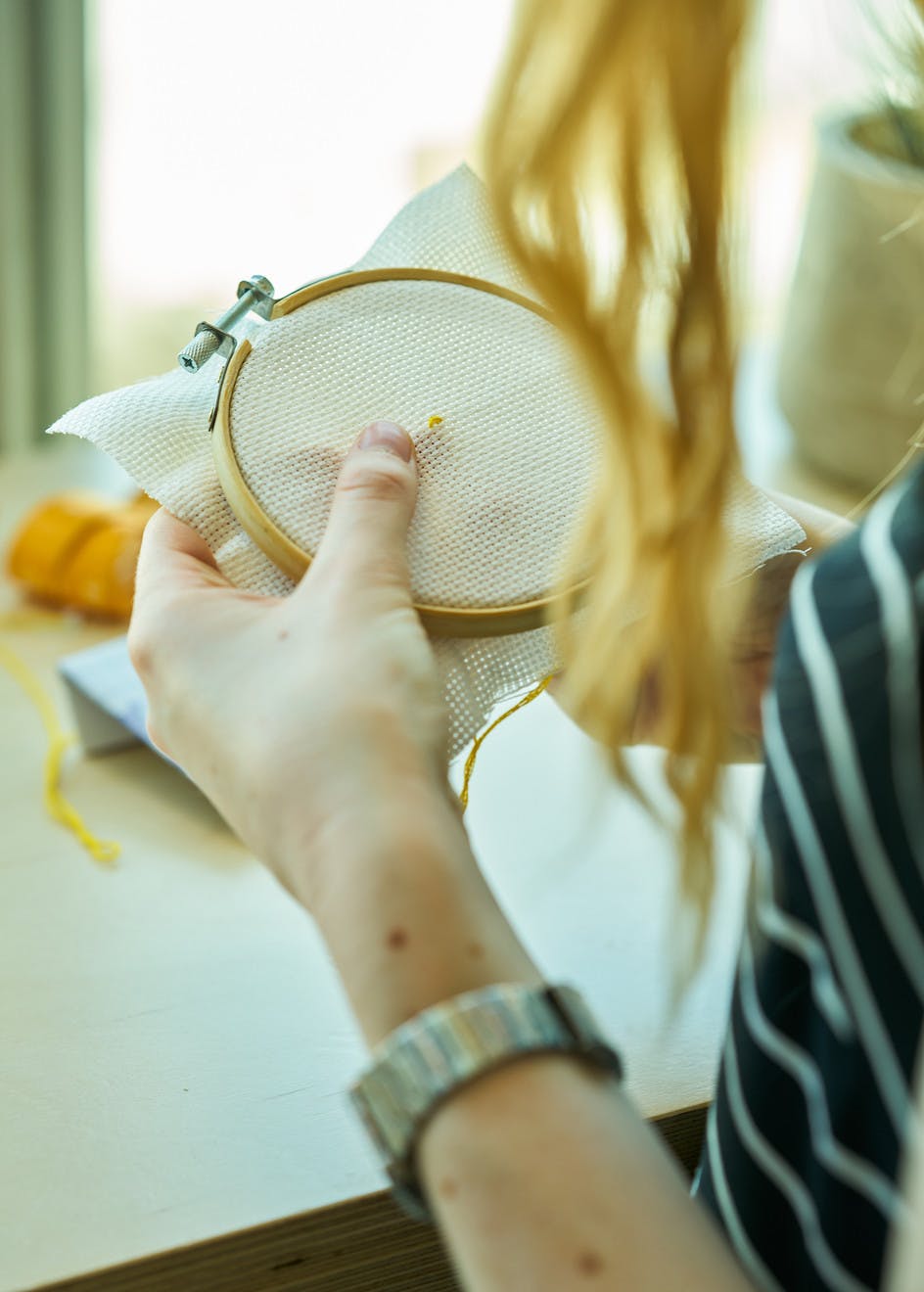 How to read a cross stitch pattern | LoveCrafts