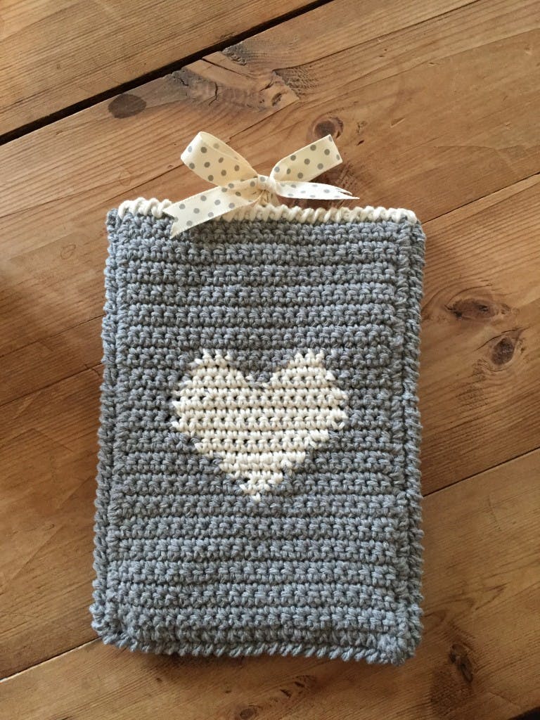 How to crochet a cute tablet cover | LoveCrafts