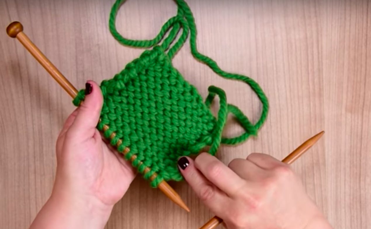 How to Knit the Stocking Stitch for Beginners | LoveCrafts