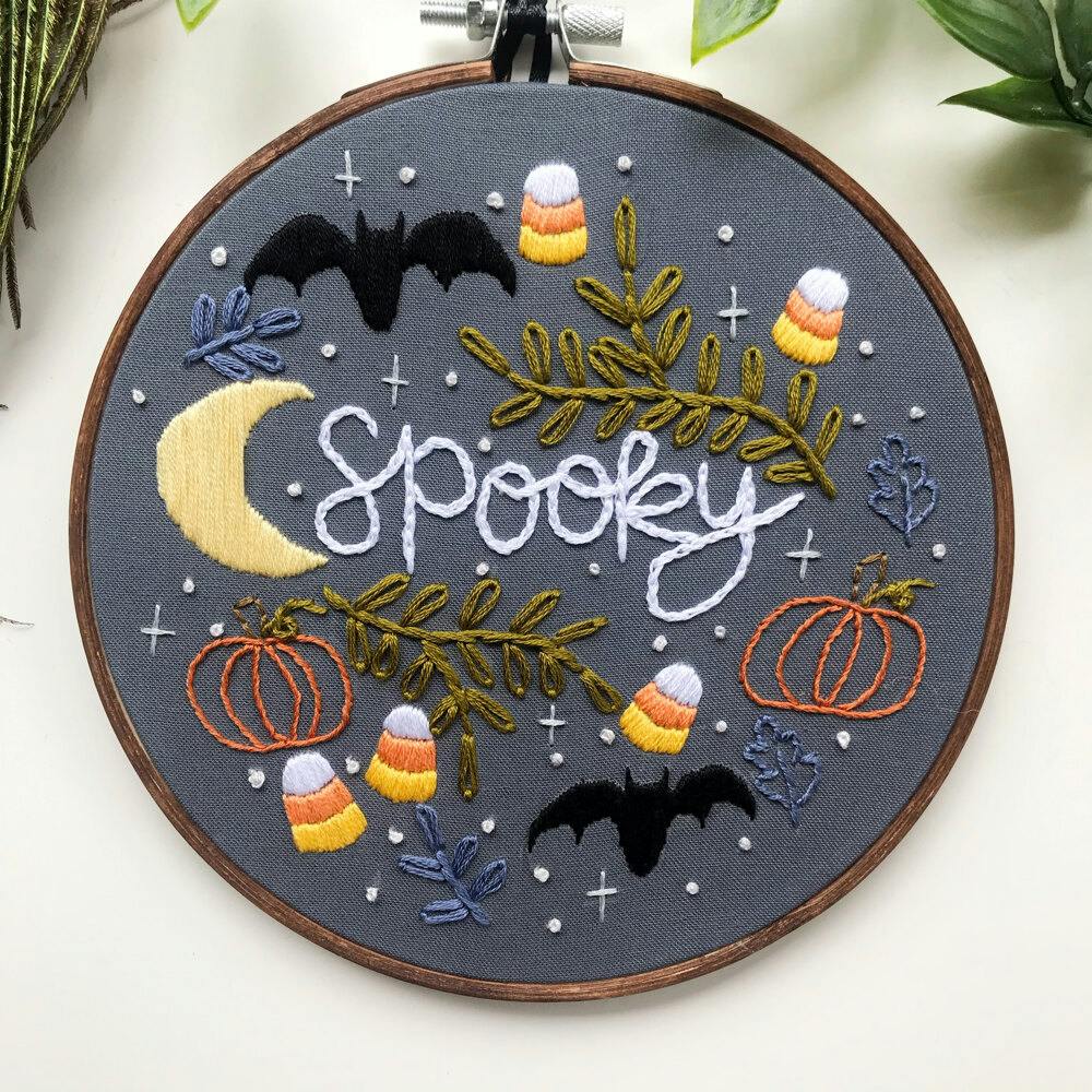 15+ easy DIY Halloween decorations! | LoveCrafts