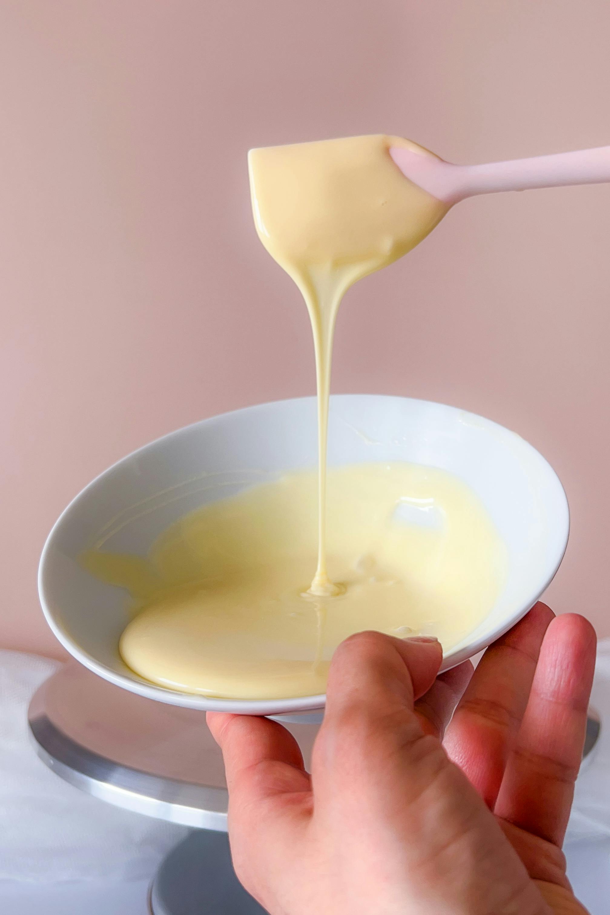 Make The Perfect Drip Cake | LoveCrafts