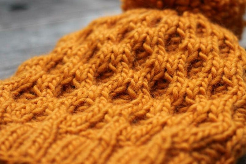 Honeycomb Stitch | How To + Video Tutorial | LoveCrafts