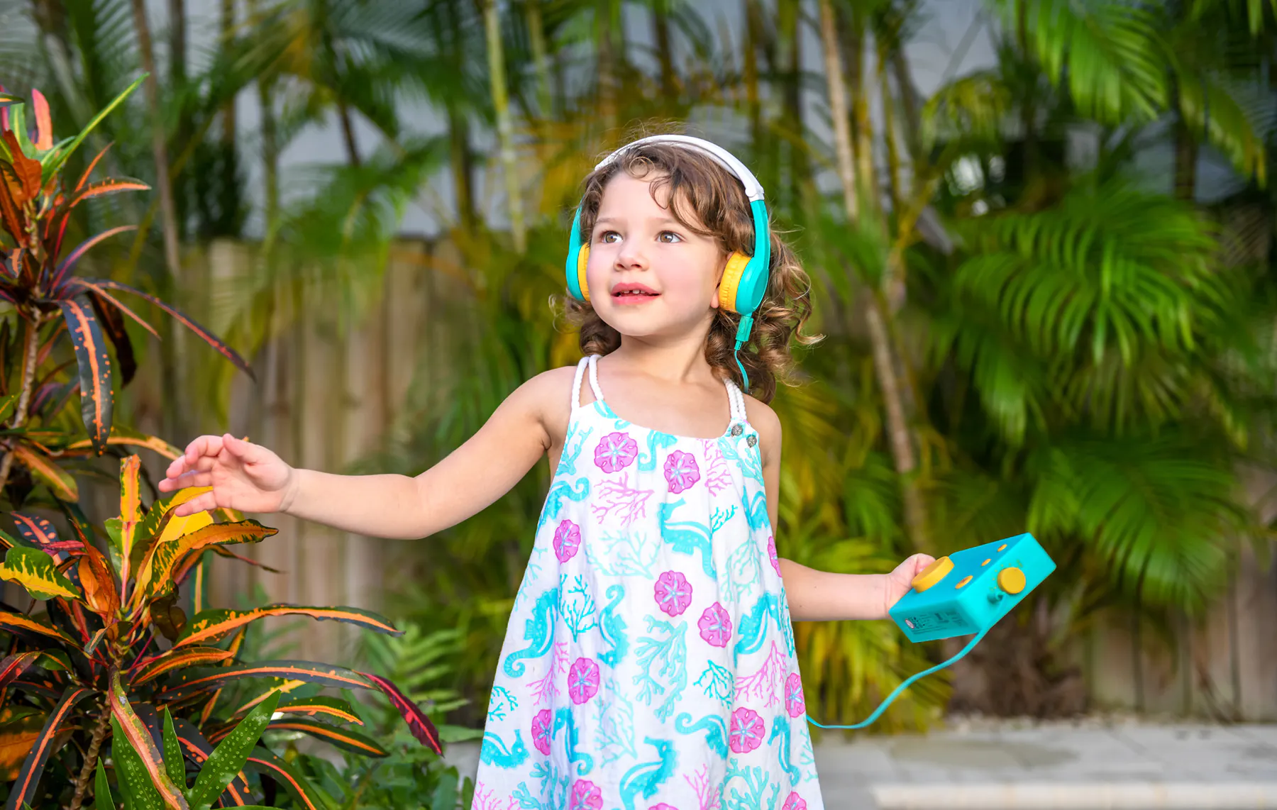 Fun learning Toys - Language learning toys - Audiobooks for kids ...