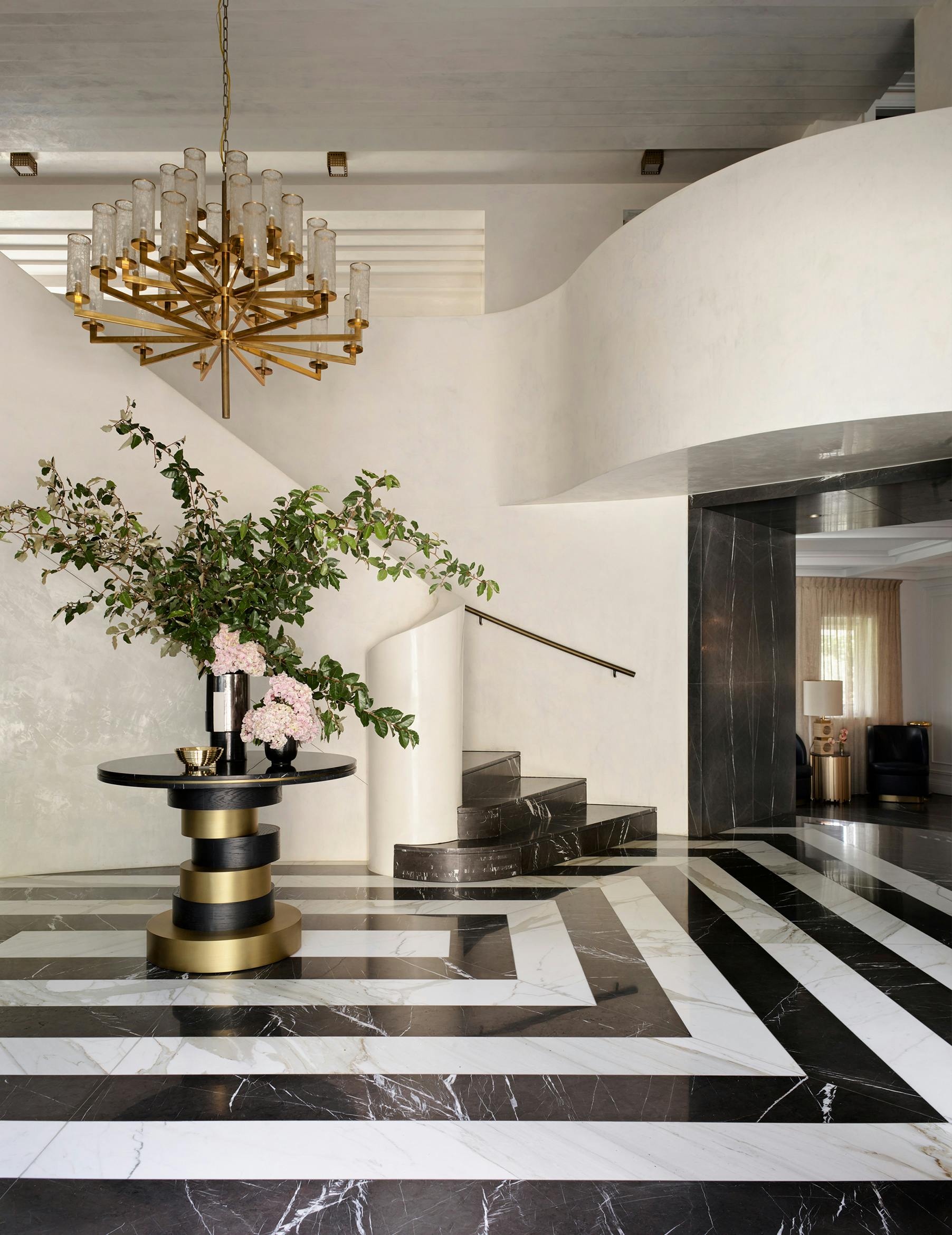 8 Essential Tips for Designing the Perfect Entryway