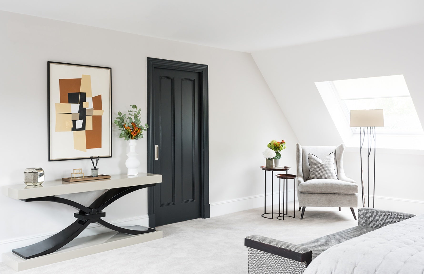9 Ideas to Decorate Empty Bedroom Corners | LuxDeco
