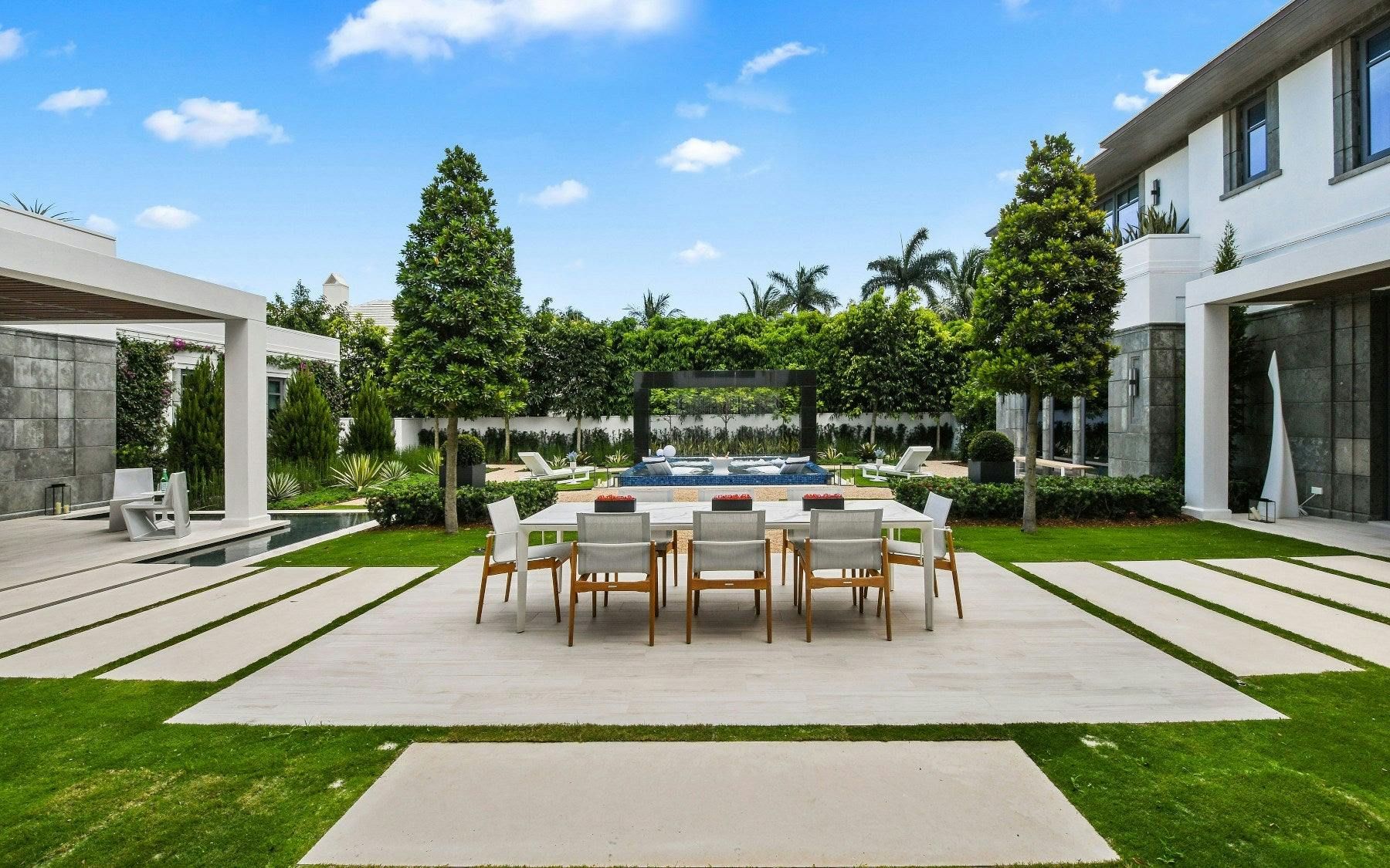 8 Outdoor Dining Ideas | Luxury Garden Patio Ideas | LuxDeco