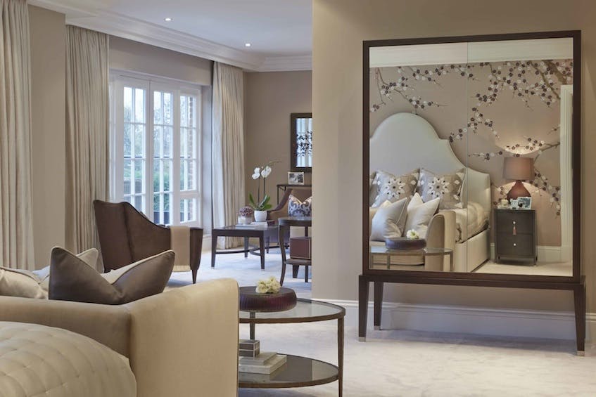 Incorporating Floral Wallpaper Into Your Interior Design | LuxDeco