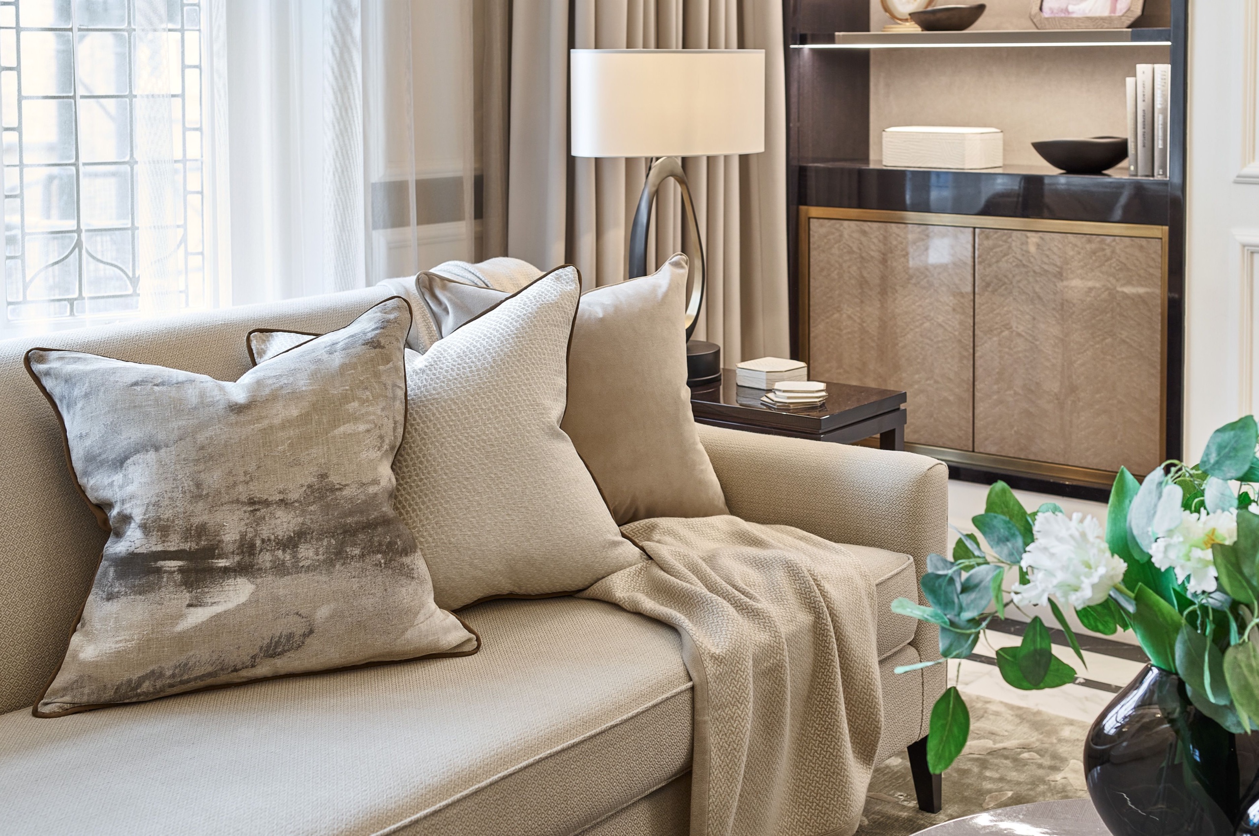 5 Ways to Create A Cosy Room Interior In Your Home | LuxDeco