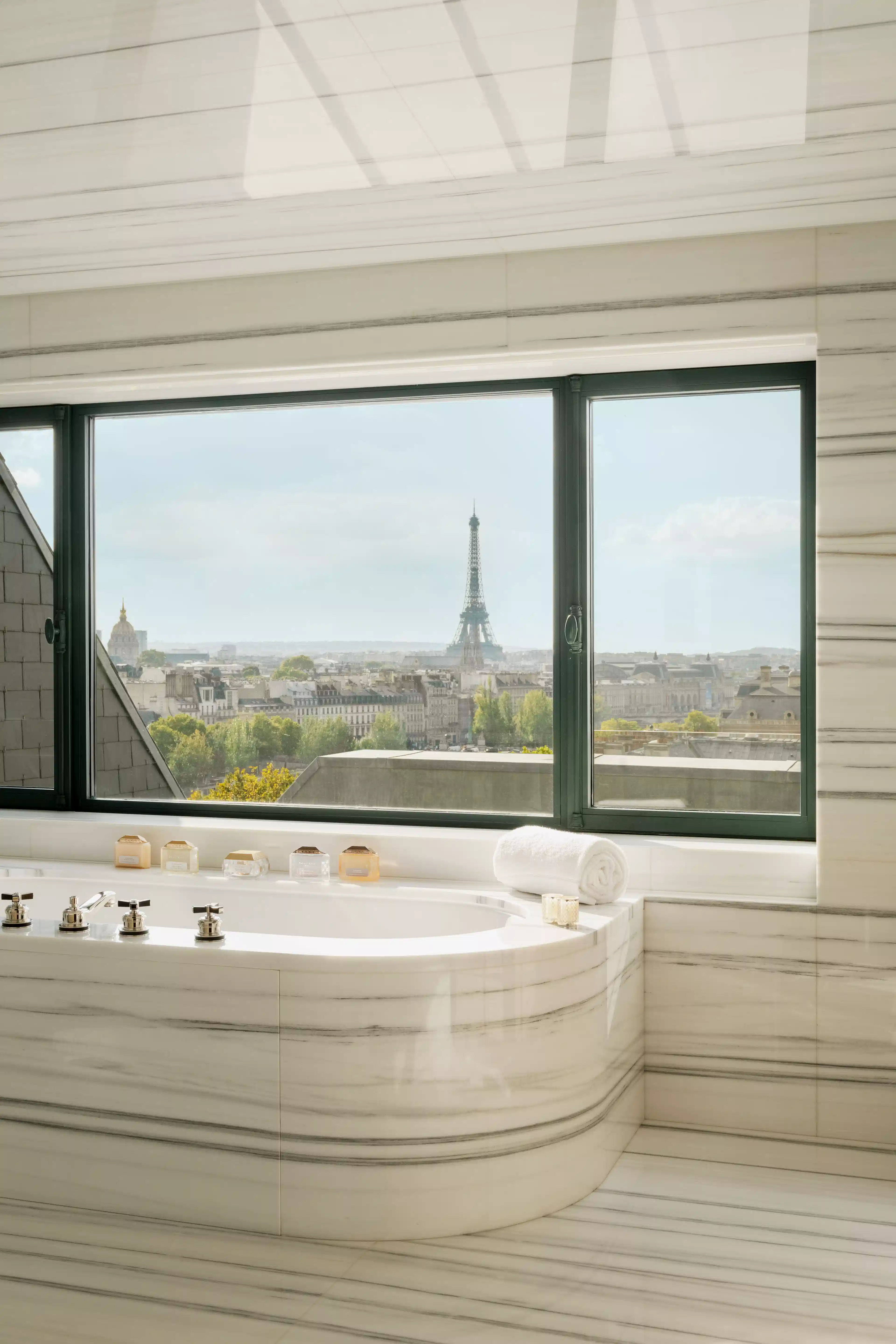 Rooms & Suites | Cheval Blanc Paris Hotel
