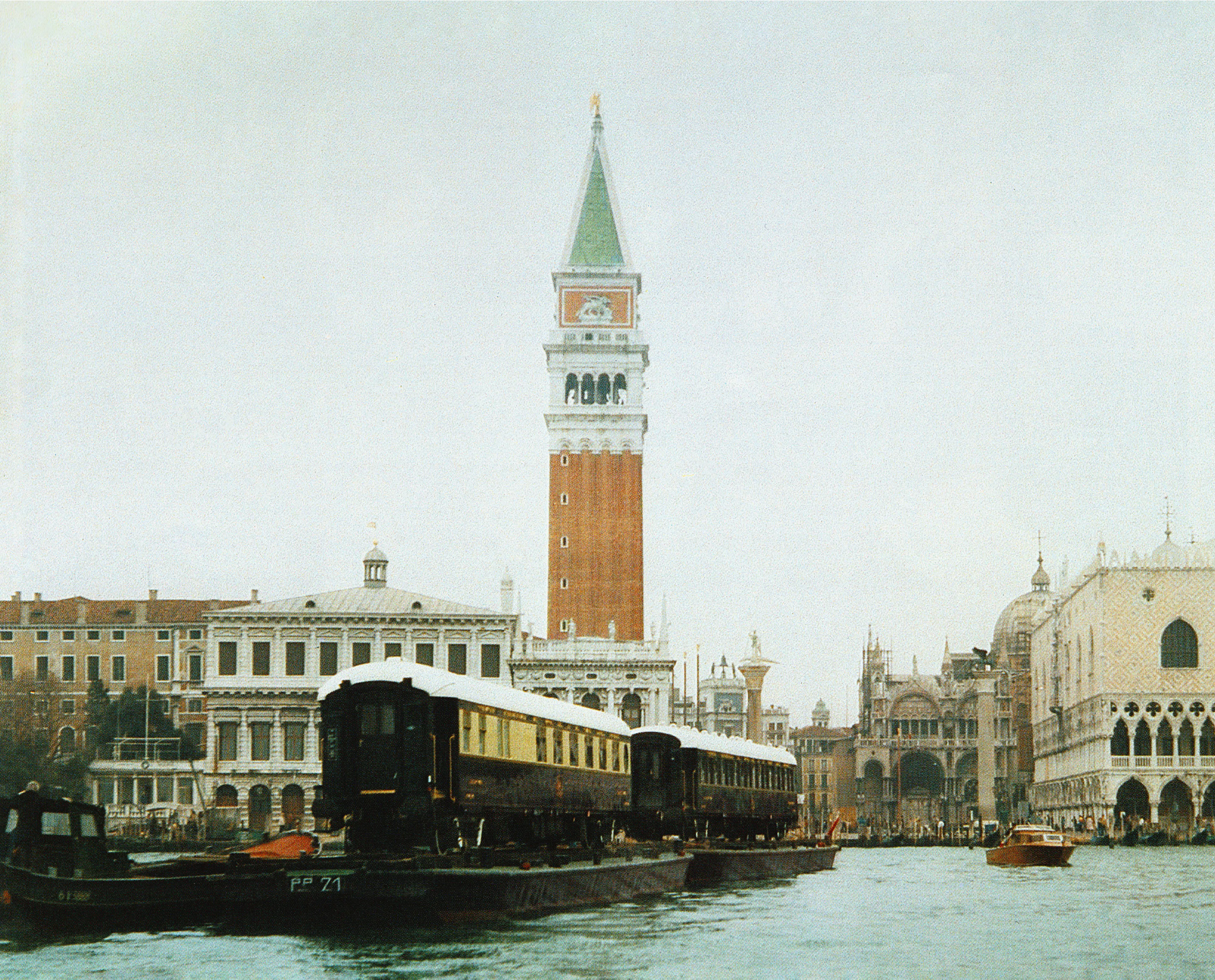 Belmond presents L’Observatoire, a carriage on the... - LVMH