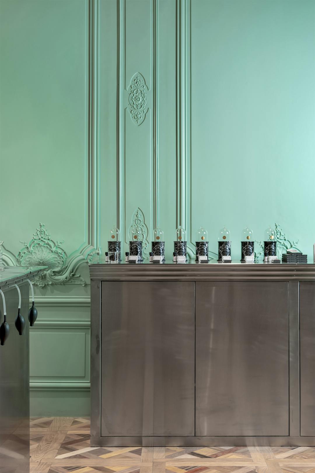 Officine Universelle Buly - LVMH