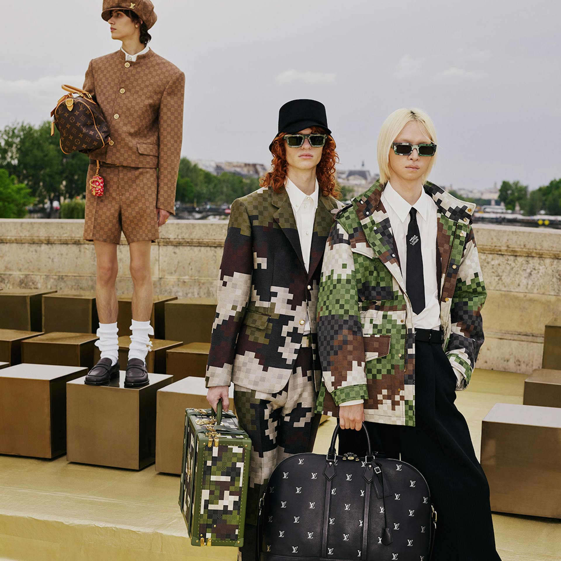 Louis Vuitton, Pharrell Williams et le Pont-Neuf - LVMH