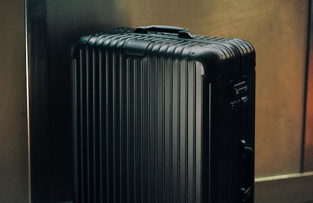 RIMOWA - Fashion & Leather goods - LVMH