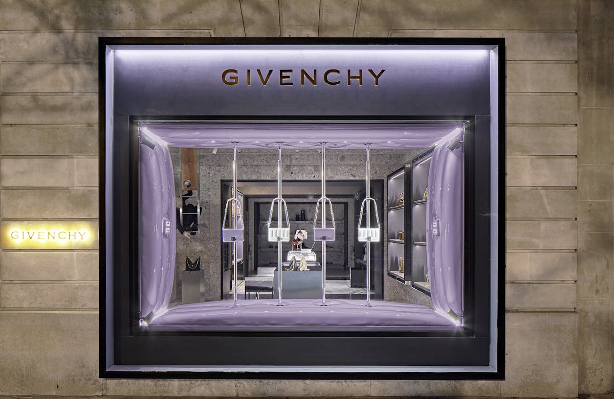 Givenchy, high end ready-to-wear for men and women... - LVMH