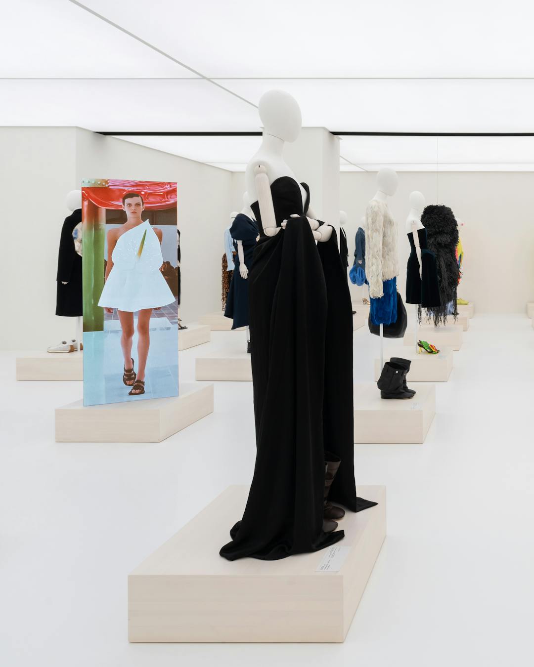Loewe presents first public exhibition Crafted Wor... - LVMH