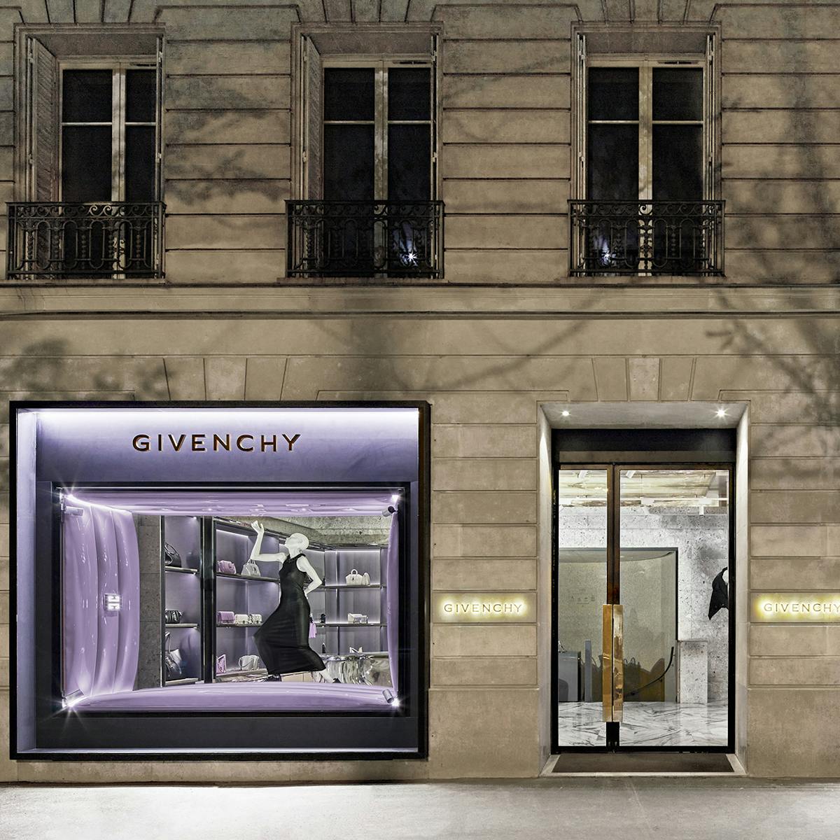 Givenchy, high end ready-to-wear for men and women... - LVMH