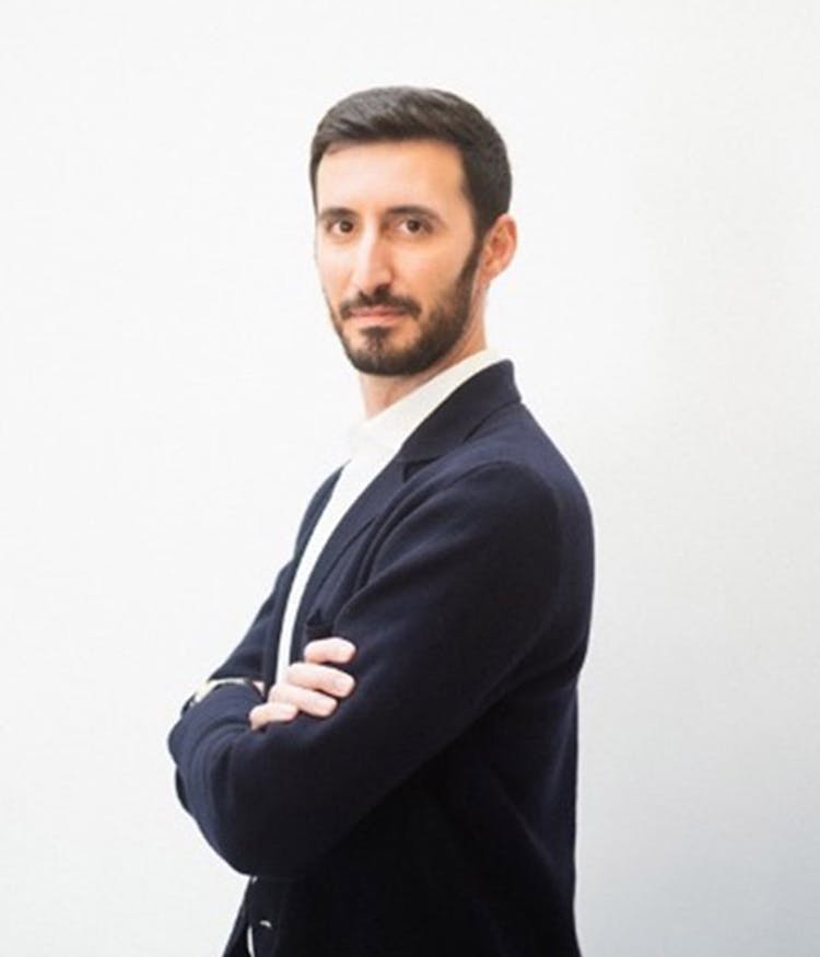 Kenzo, prêt-à-porter et accessoires - Mode & Marro... - LVMH