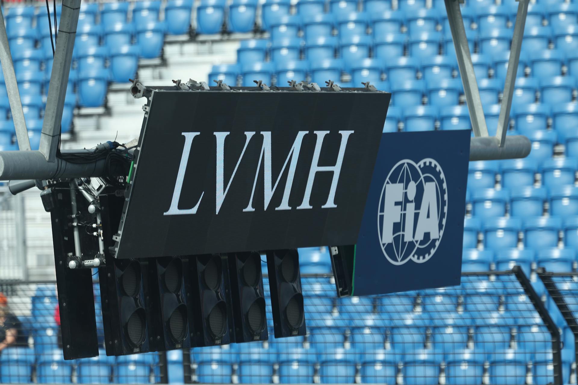 LVMH officially launches global partnership with F... - LVMH