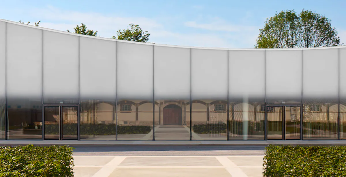 Ruinart’s iconic address at 4 RUE DES CRAYÈRES unv... - LVMH