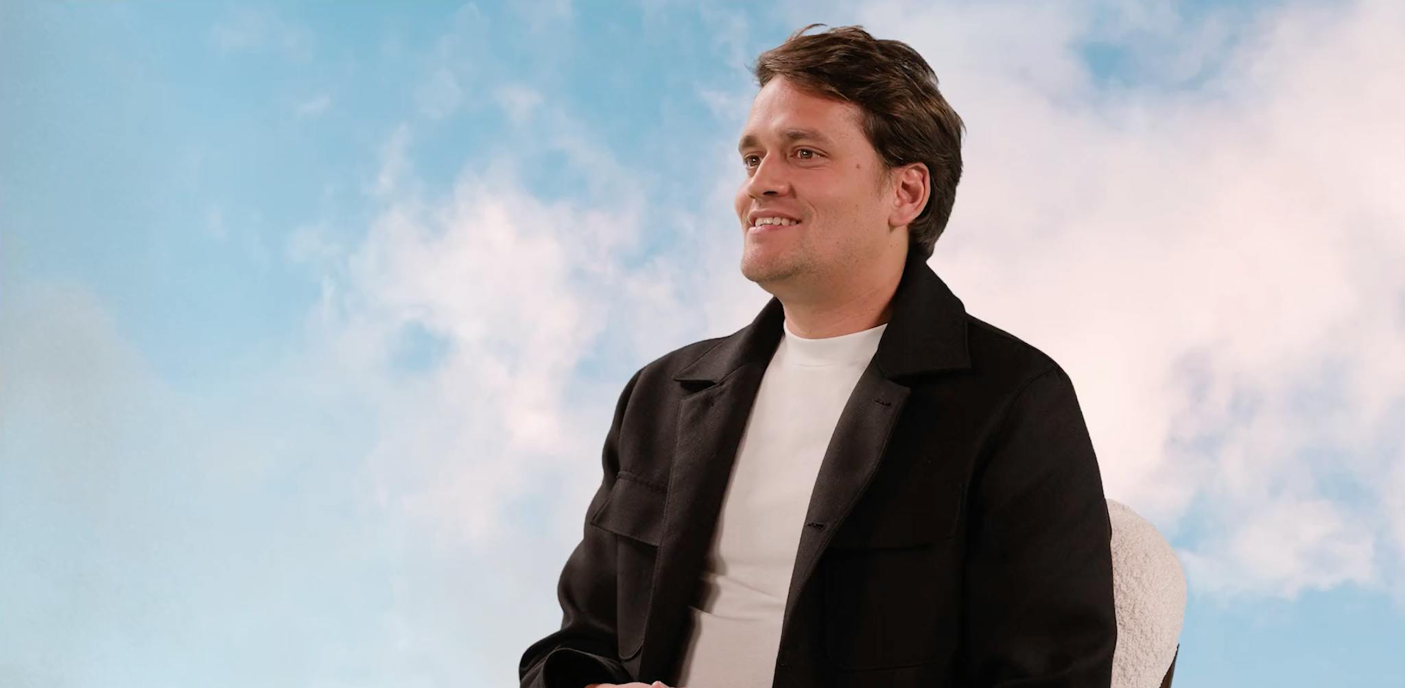 LVMH dévoile sa nouvelle campagne de marque employ... - LVMH