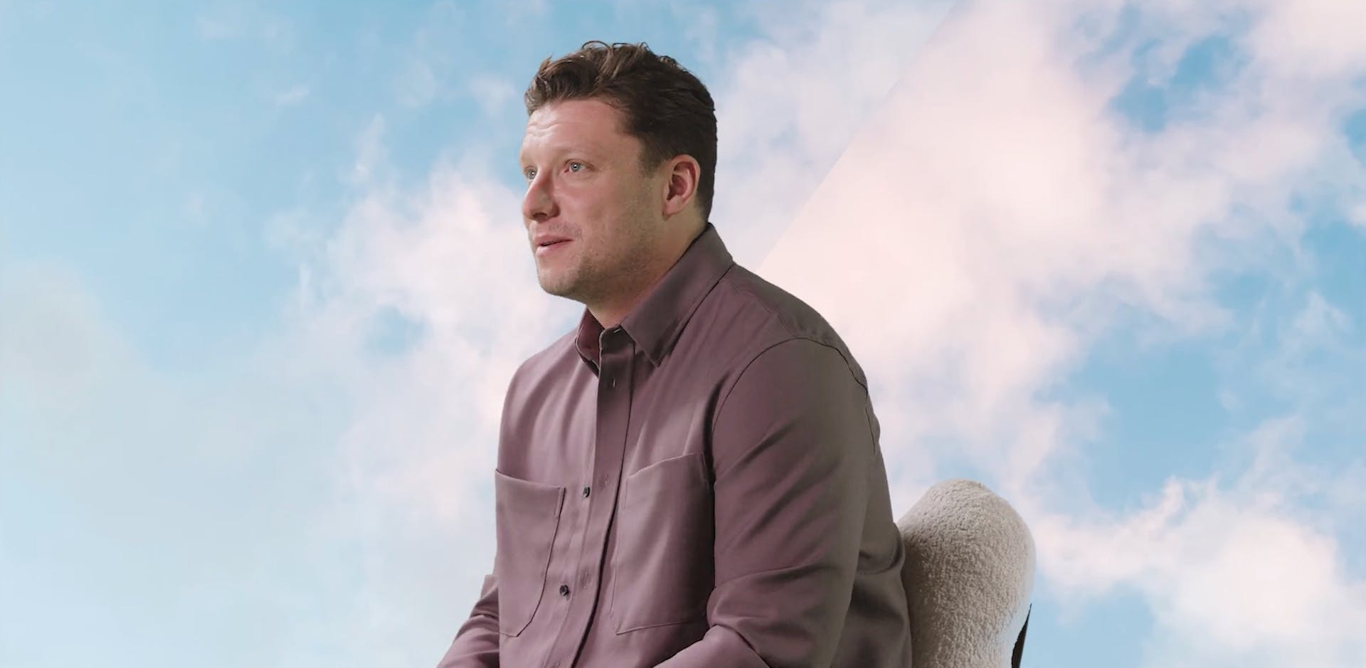 LVMH dévoile sa nouvelle campagne de marque employ... - LVMH