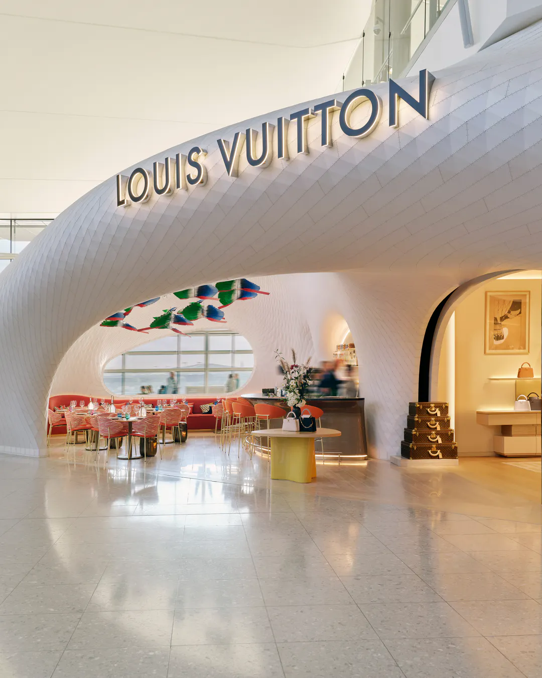 Louis Vuitton opens new store at London Heathrow a... - LVMH