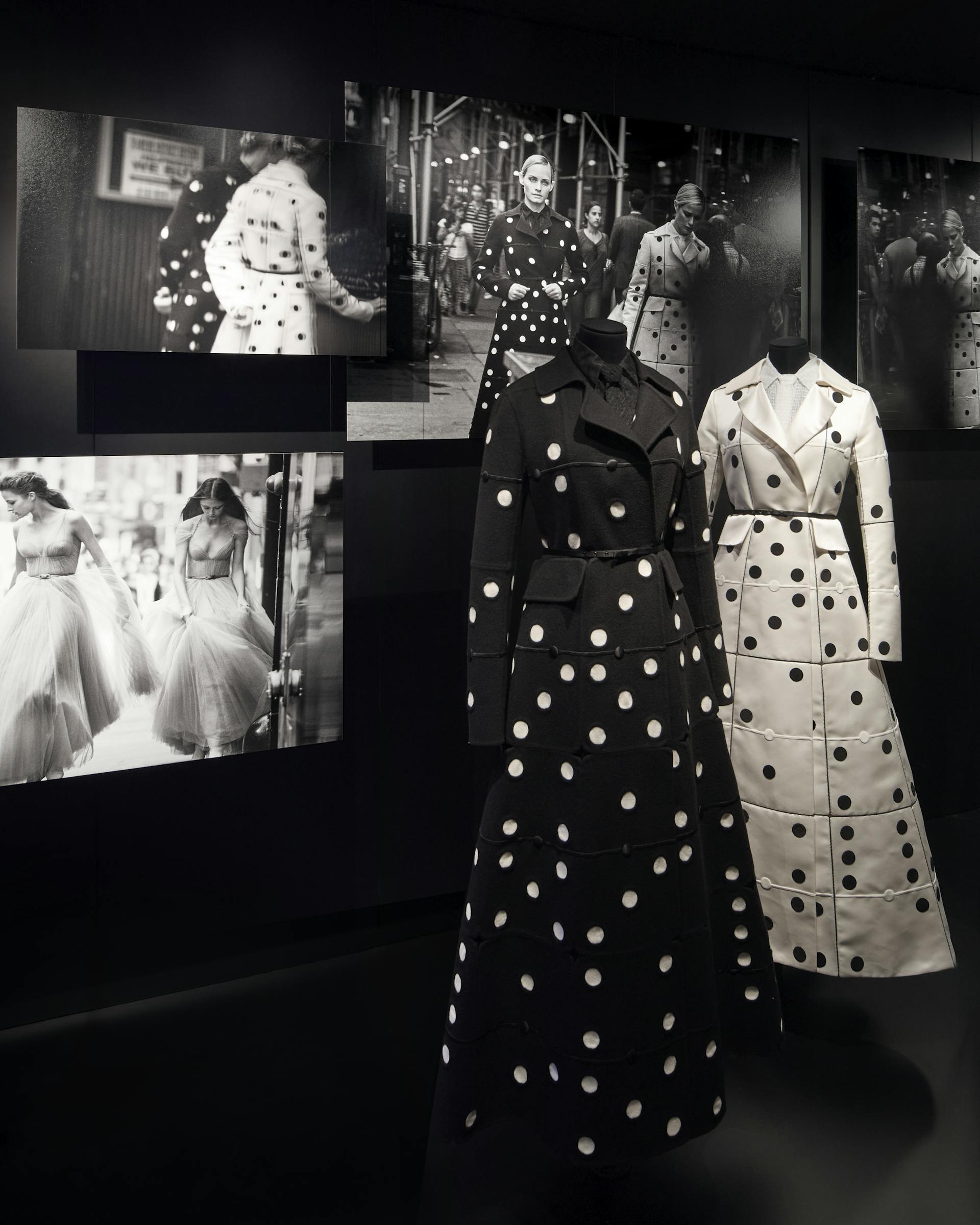 Dior presents exclusive new exhibition at La Galer... - LVMH