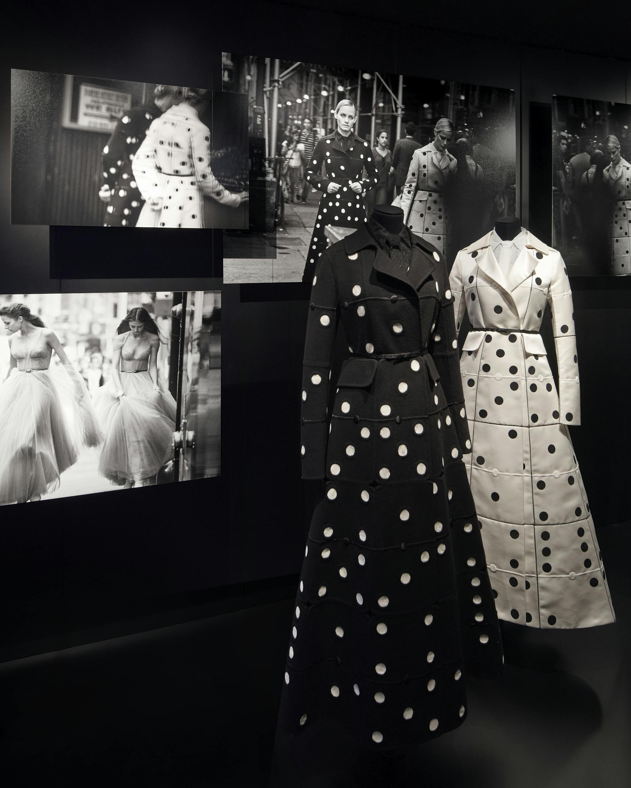 Dior presents exclusive new exhibition at La Galer... - LVMH