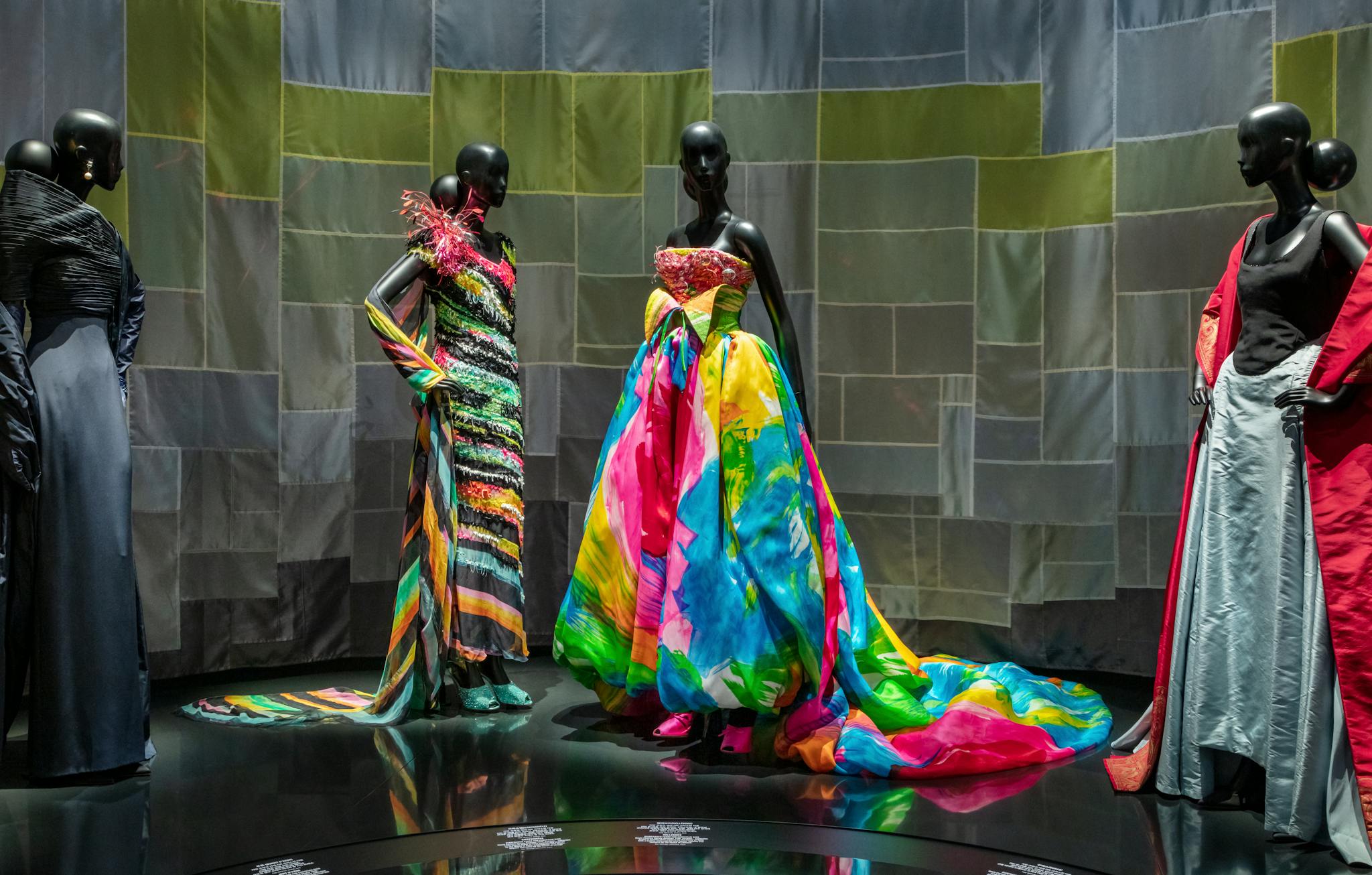 Christian Dior : Designer of Dreams exhibition in ... - LVMH