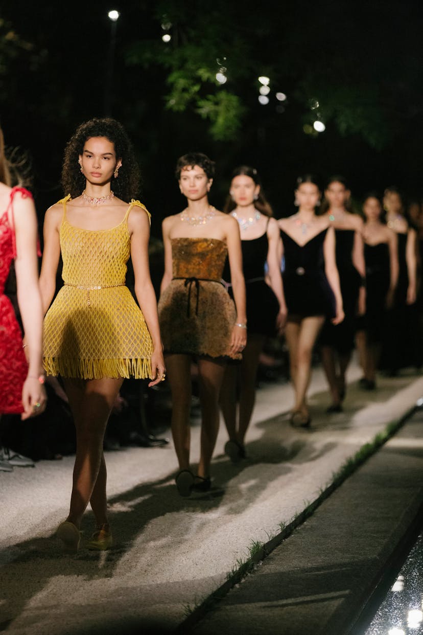 Dior dévoile Diorexquis, une collection de haute j... - LVMH