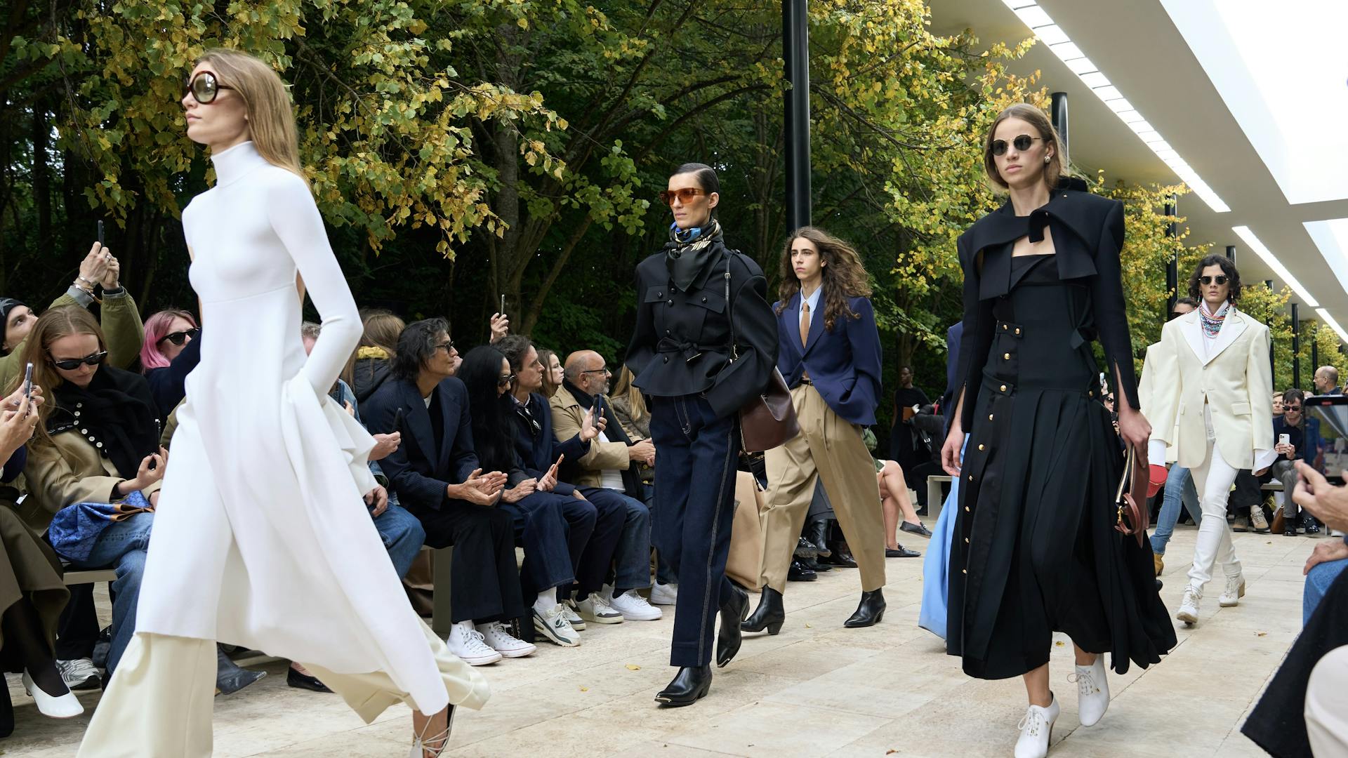 Louis Vuitton reinvents the beauty universe with L... - LVMH