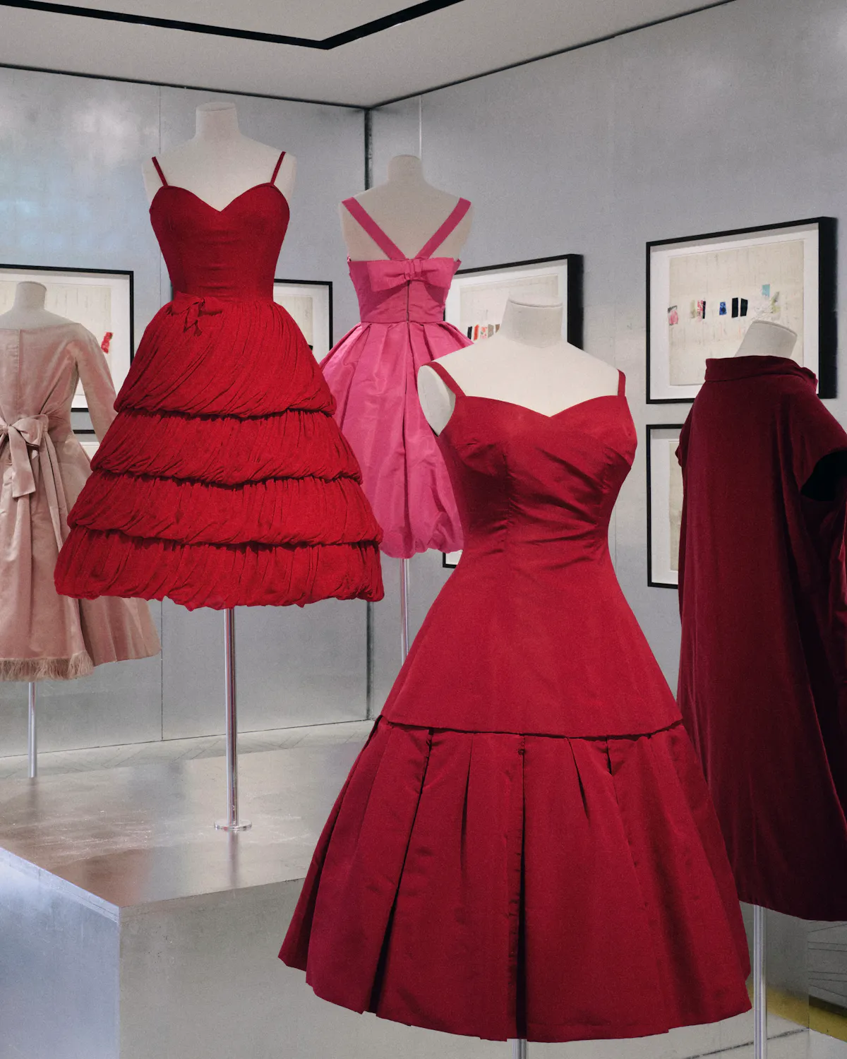La Galerie Dior collabore avec la Fondation Azzedi... - LVMH