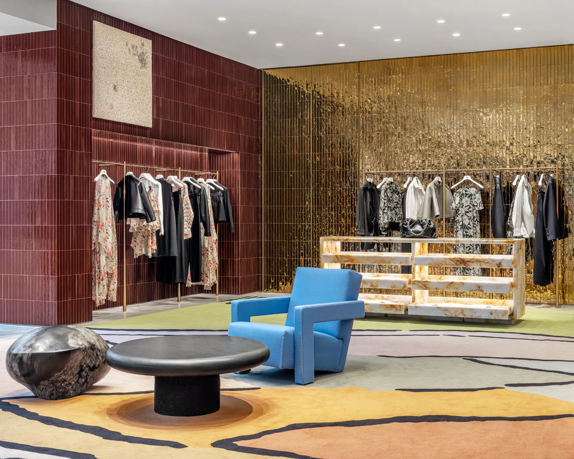 Loewe reimagines the Art of Retail with CASA Loewe... - LVMH