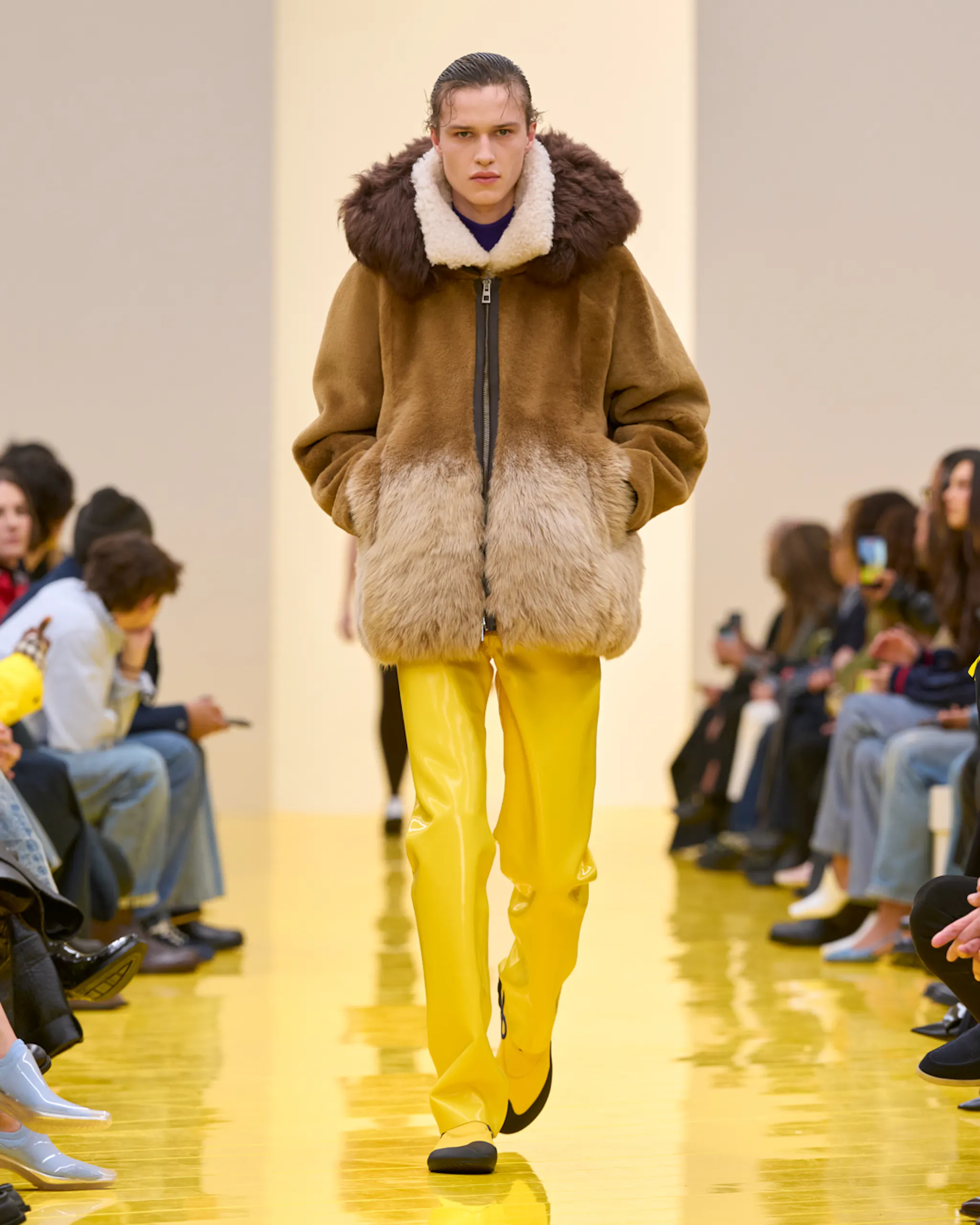 Playful spirit for LOEWE Fall-Winter 2026-2027 col... - LVMH