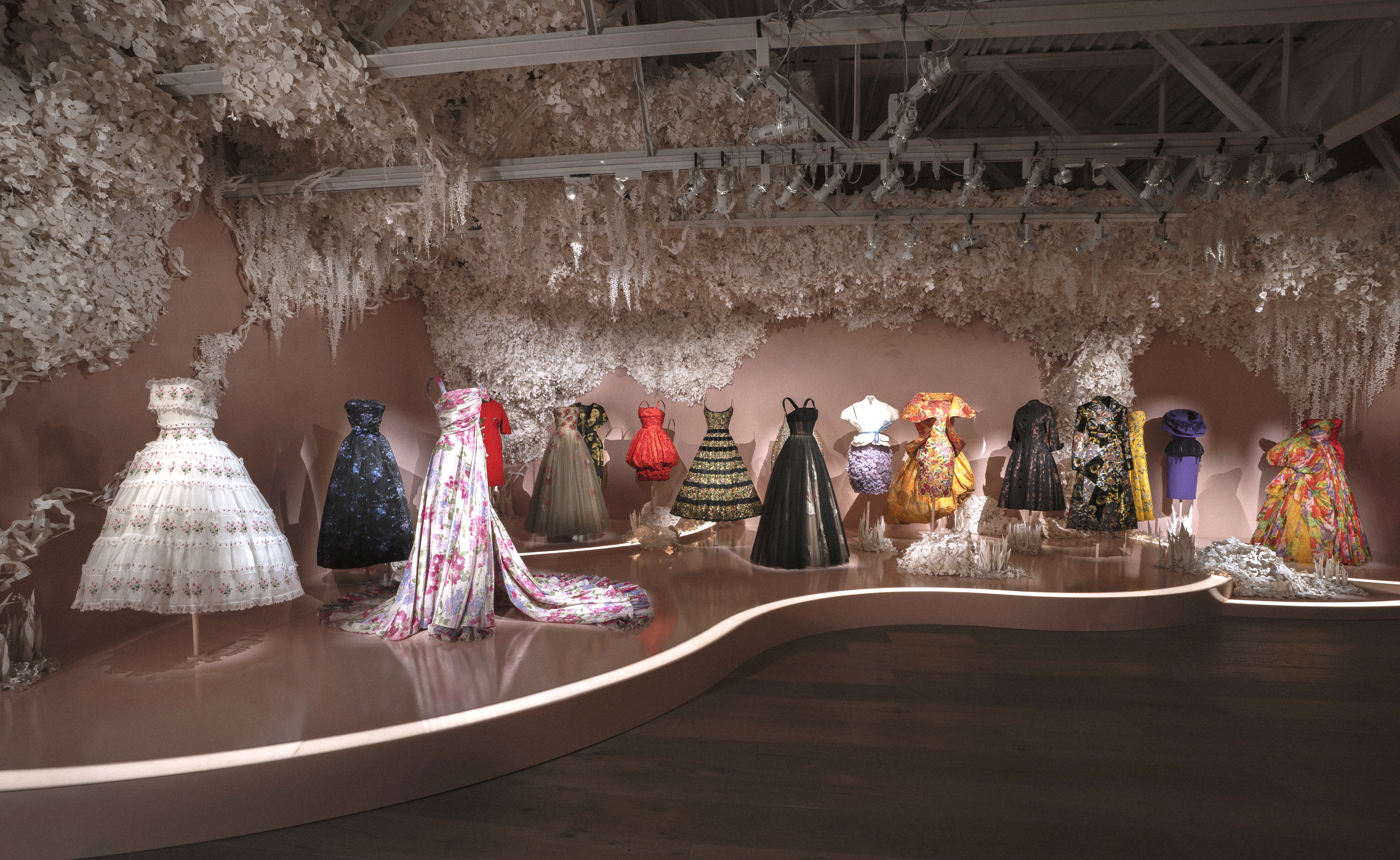Dior presents Dior: Crafting Fashion exhibition at... - LVMH