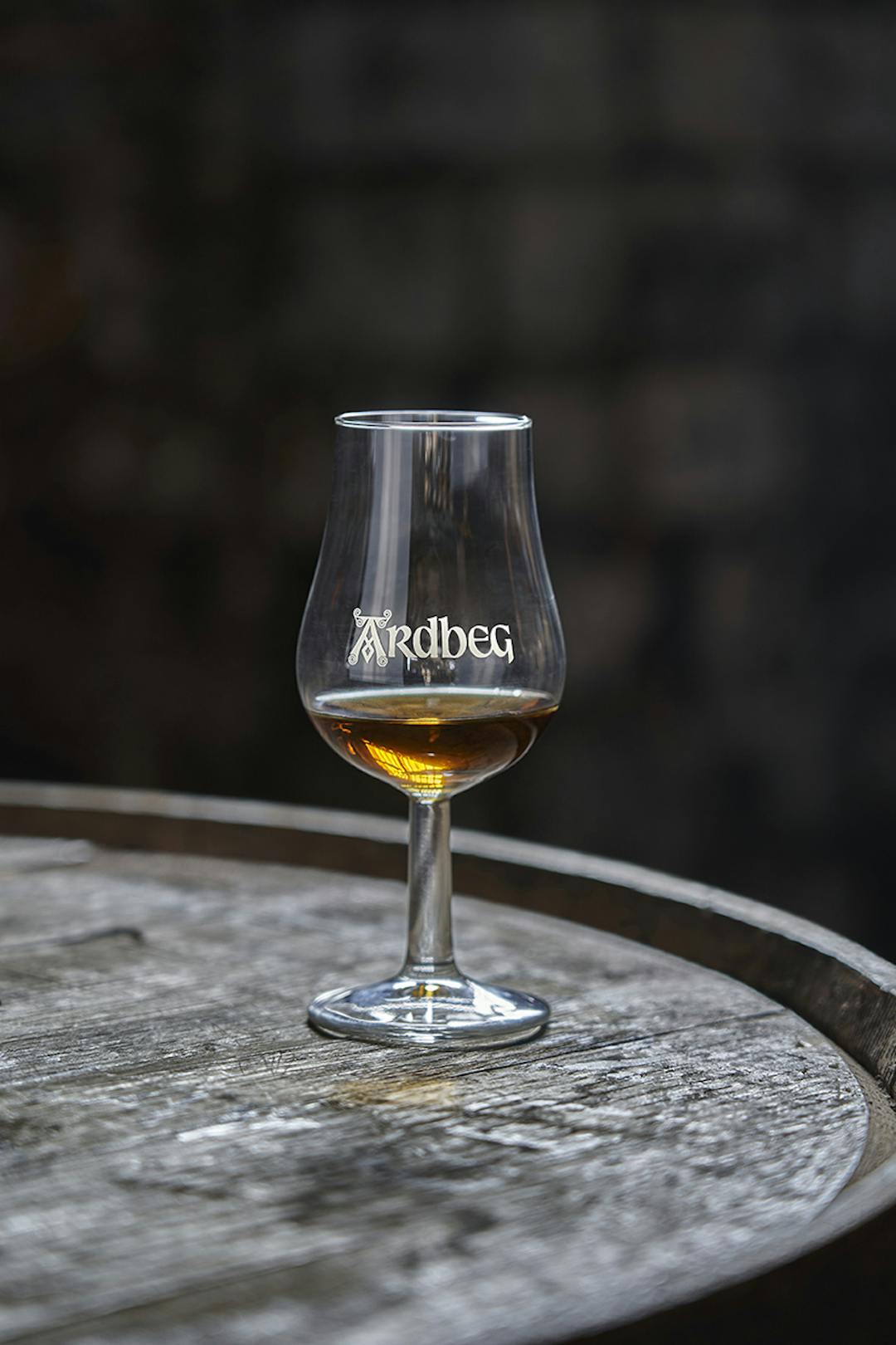 Ardbeg, whisky, single malt - Wines & Spirits - LVMH