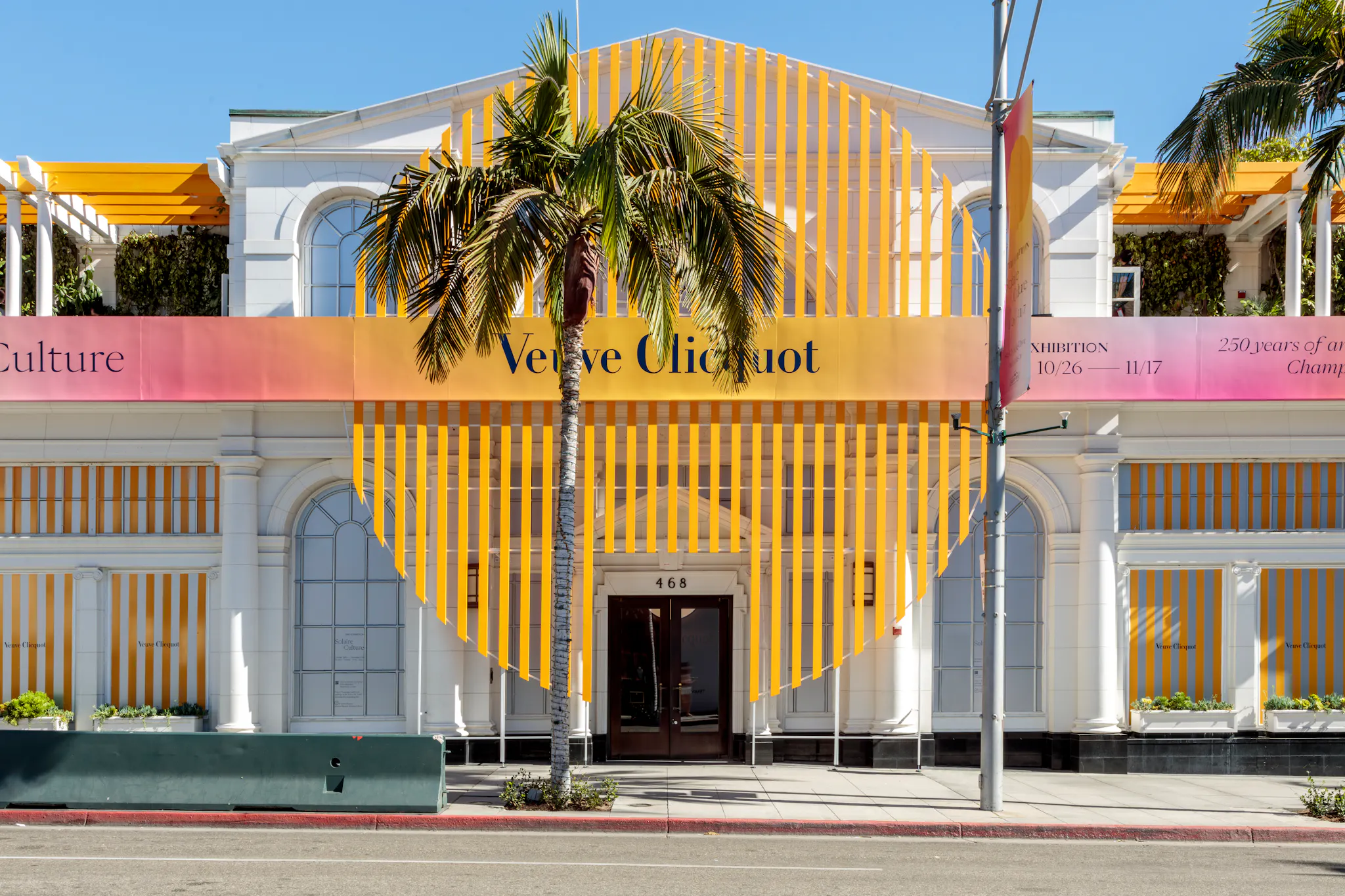Veuve Clicquot, champagne d'exception - Vins & Spi... - LVMH