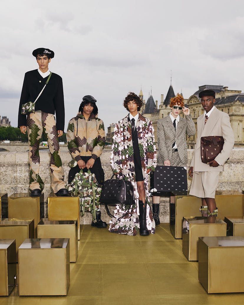 Louis Vuitton, Pharrell Williams et le Pont-Neuf - LVMH