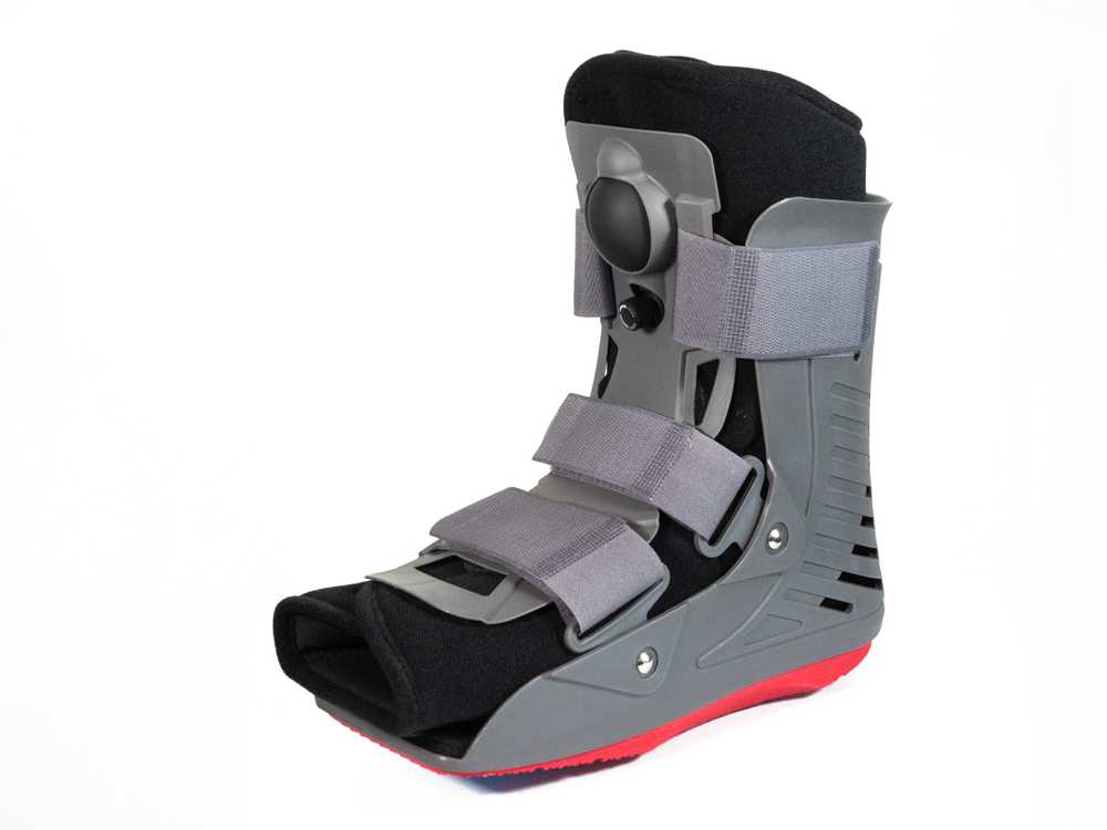 Royal Boot Air Short | ManaMed LLC